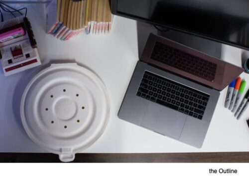 Round Pizza Box Design From Apple and Pizza Hut